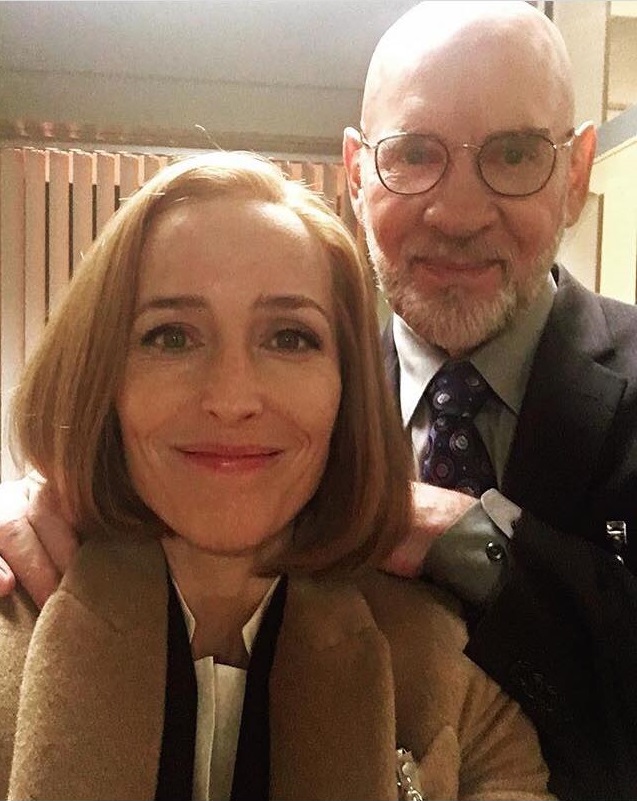 Flashback: The X-Files: Behind the scenes | It's A Stampede!