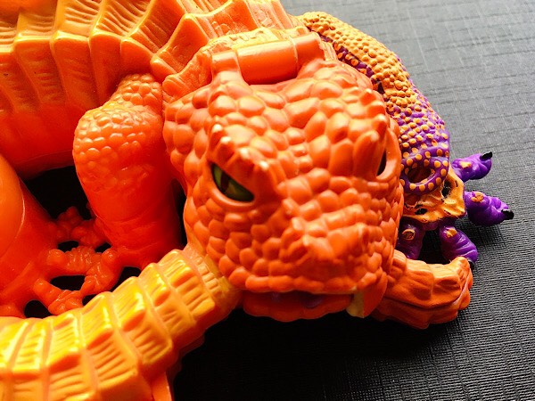 Mighty Max: Lashes the Lizard | It's A Stampede!