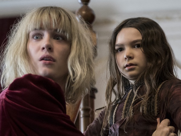 Review: The Turning (2020) | It's A Stampede!