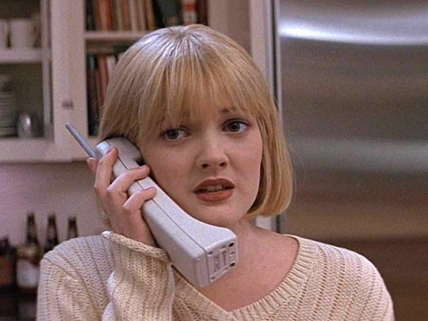 Who is the girl on the Scream movie poster? | It's A Stampede!
