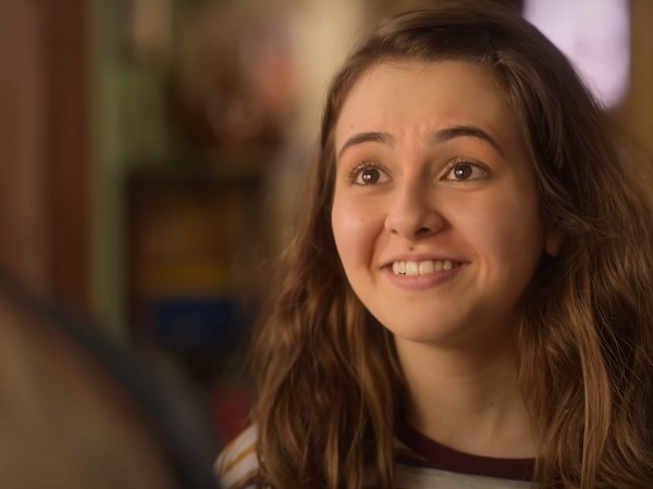 Review: Confessions of an Invisible Girl (2021) | It's A Stampede!