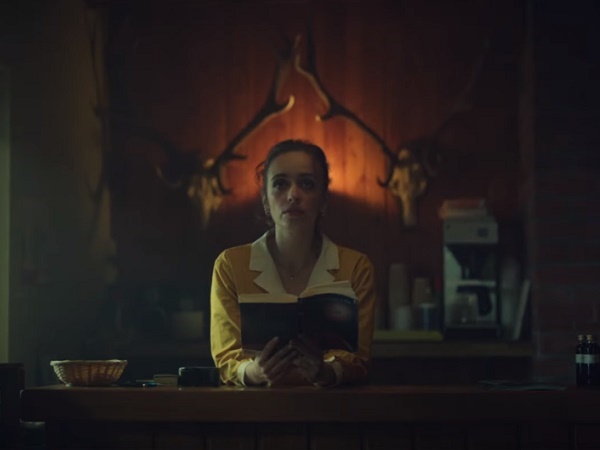 Review: Prey (2021) | It's A Stampede!