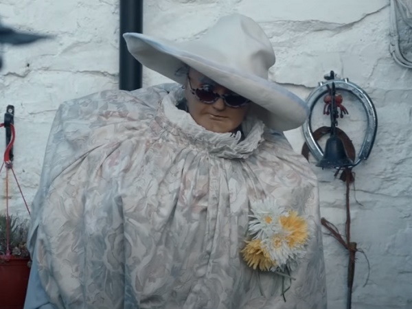 Review: Brian and Charles (2022) | It's A Stampede!