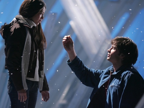 30 best episodes of Smallville | It's A Stampede!