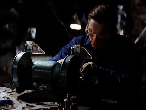 Review: Batman Begins – Re-release | It's A Stampede!