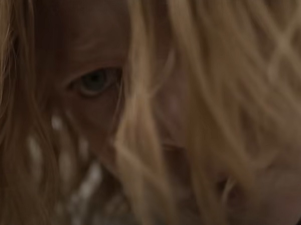 Review: Run Rabbit Run (2023) | It's A Stampede!