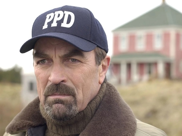 Review: Jesse Stone: Stone Cold (2005) | It's A Stampede!