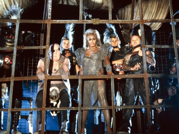 Review: Mad Max: Beyond Thunderdome (1985) | It's A Stampede!