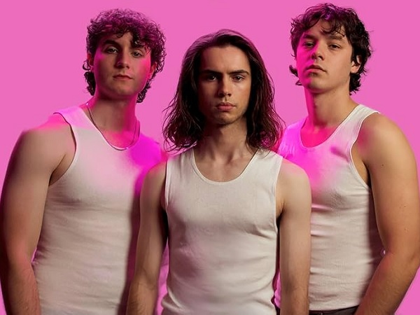 Review: Single, Out – Season Three DVD | It's A Stampede!