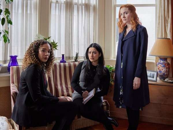 What is Aurora Teagarden Mysteries: Death at the Diner? | It's A Stampede!