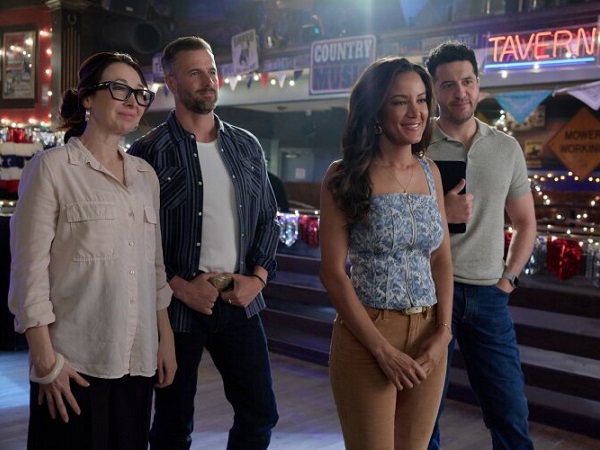 What is Hallmark’s Texas Two-Step? | It's A Stampede!